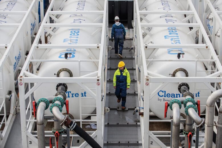 Novel sea lice treatment gains medical approval | The Fish Site