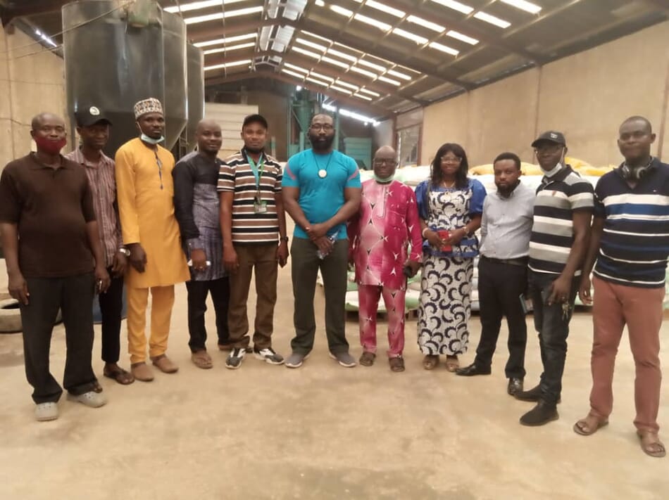 Nigerian catfish farmers launch own brand feed | The Fish Site
