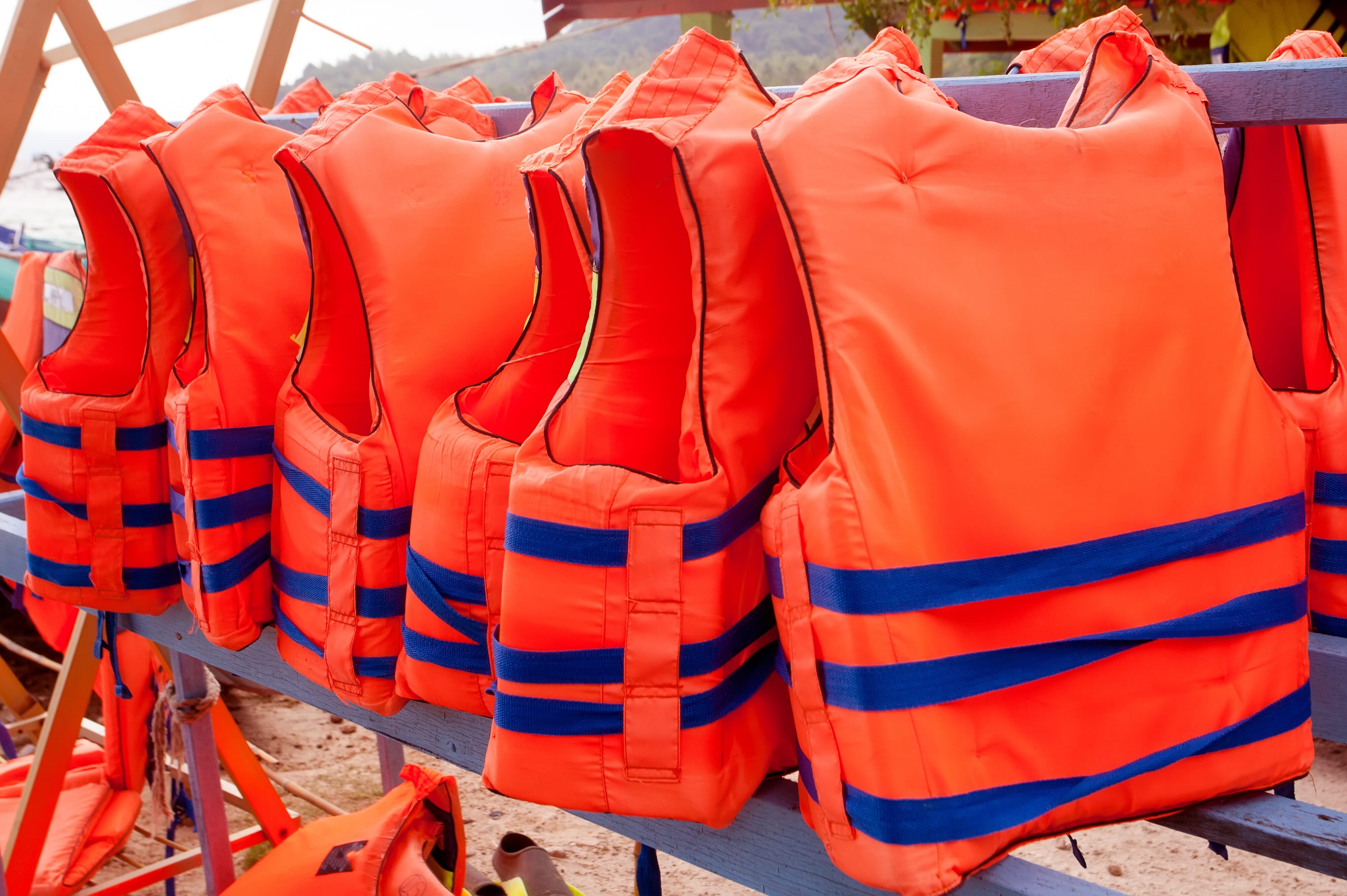 Personal Flotation Device Handout at Withernsea | The Fish Site